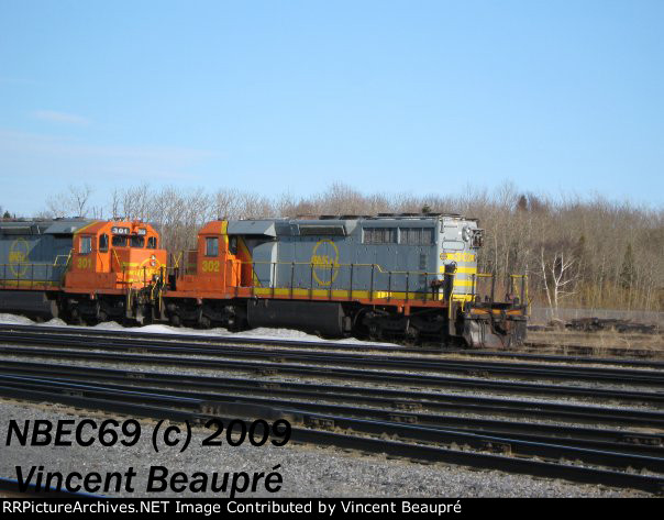 QNS&L 302 sold to WCOR Railway